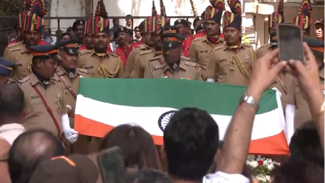 Manoj Kumar's remains taken for last rites with state honours