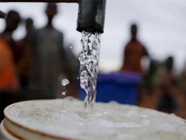 Eid amid dry taps: Karachi water crisis enters second month