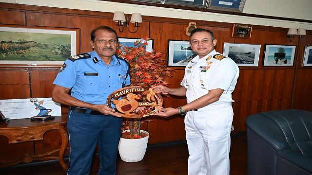 Indian naval ship Tarkash concludes port call