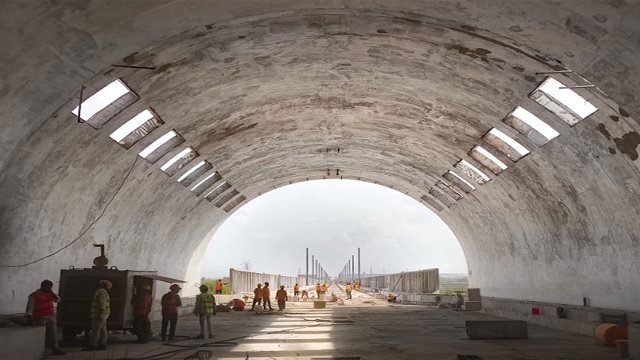 Tunnel Hoods Introduced for Mountain Tunnels in Bullet Train