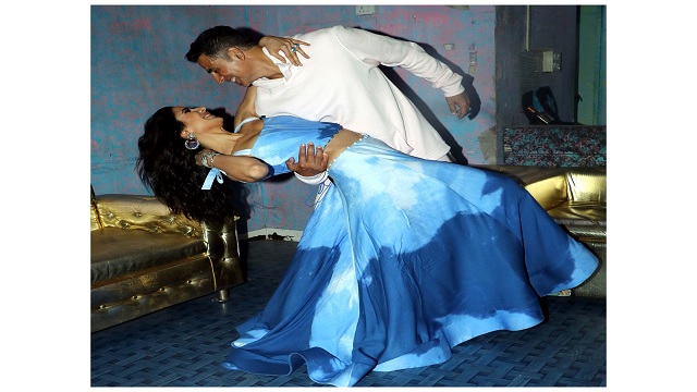 Fans React as Akshay-Disha Feature in Ucha Lamba Kad Remix